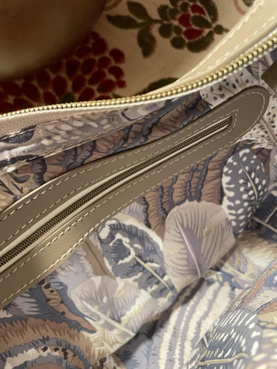 Ellen Kay's Duchess in a Sandstorm – The Bag Makers Workshop